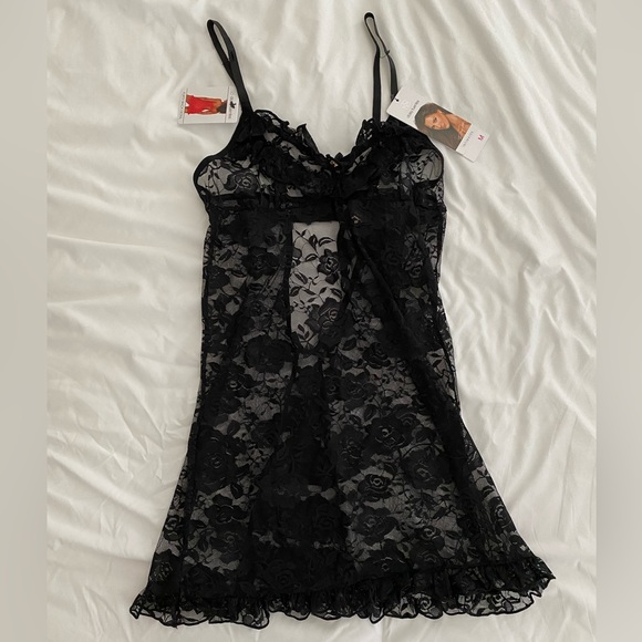 Daisy Fuentes | Intimates & Sleepwear | Daisy Fuentes Black Ruffle Lace ...